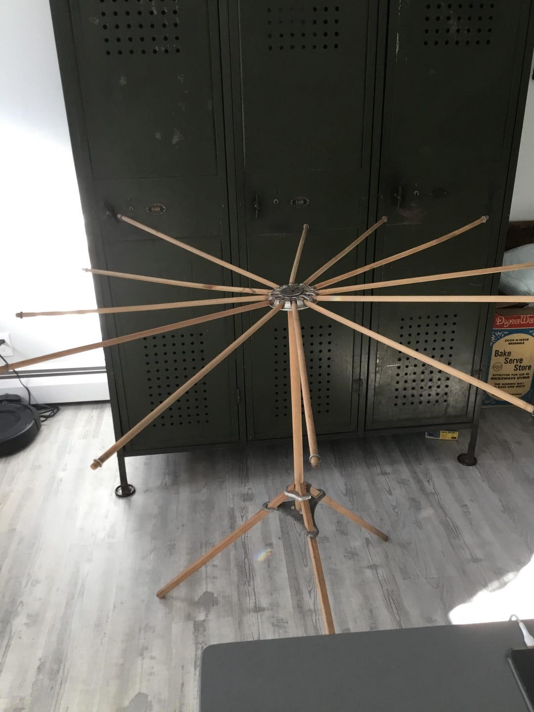 Vintage Metal and Wood Laundry Rack Stand Alone Spindles Hold Laundry ...