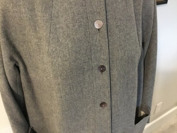 60's Ladies Coat Gray Wool Coat Button Down Front wit… - Gem