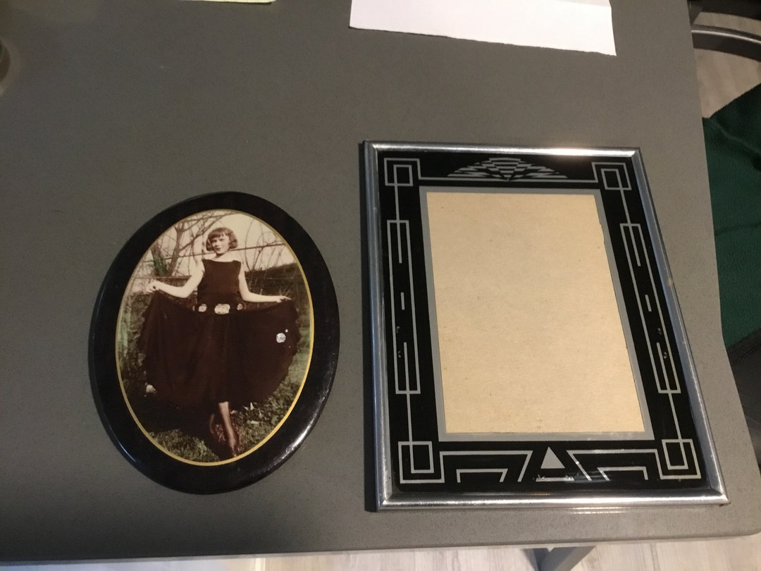 DECO Pieces Picture Frame and Flapper Photo Detail is Painted on Glass ...