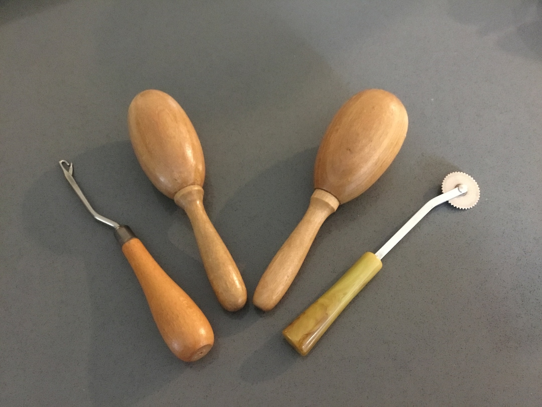 Wooden Darning Tools or Eggs Carved Wood 2 Blond Wood Darning Tools ...