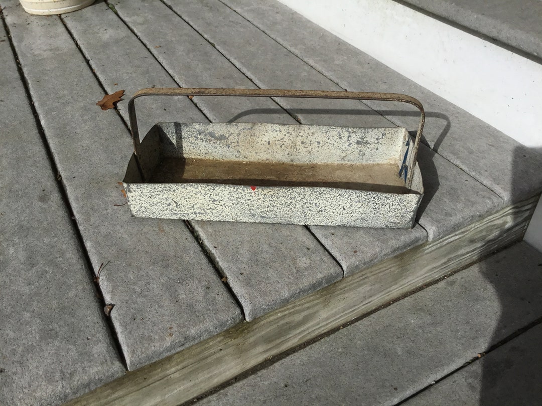 Metal Tool Caddy or Carrier Vintage Steel Tool Caddy Rustic Storage ...