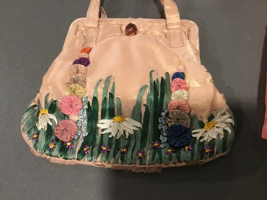 Ribbon Work Purse Fabulous Authentic Ribbon Work 2 Looks or Styles of ...