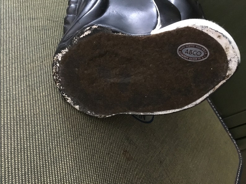 Kissing Couple Statue by ABCO Alexander Backer Co New York - Etsy