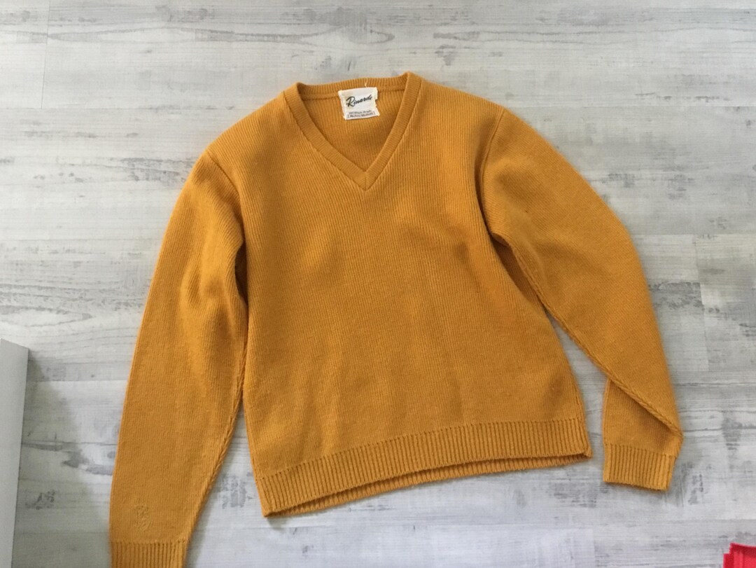 Vintage V Neck Sweater Gold Sweater Rinaldo 100% Virgin Acrylic Sweater ...