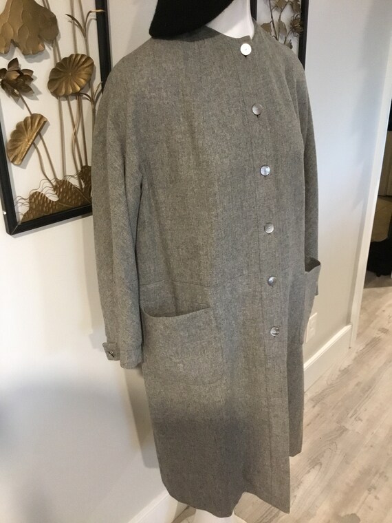 60's Ladies Coat Gray Wool Coat Button Down Front wit… - Gem