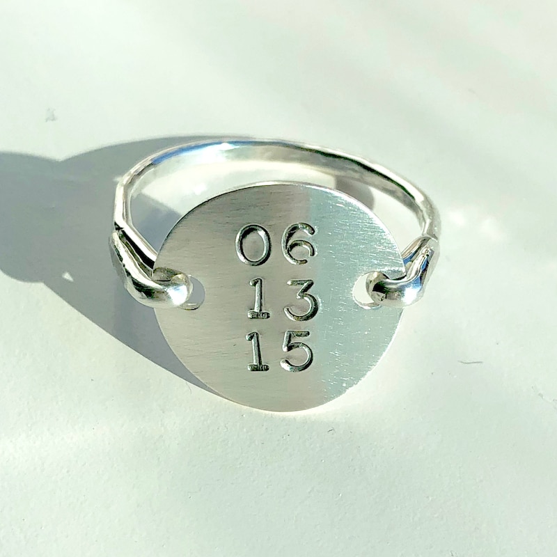 Date Ring - Etsy