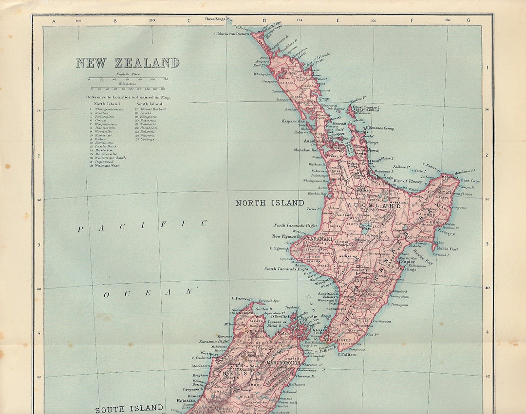Large Antique Map of New Zealand, Double Page 1925 Map of NZ North and ...