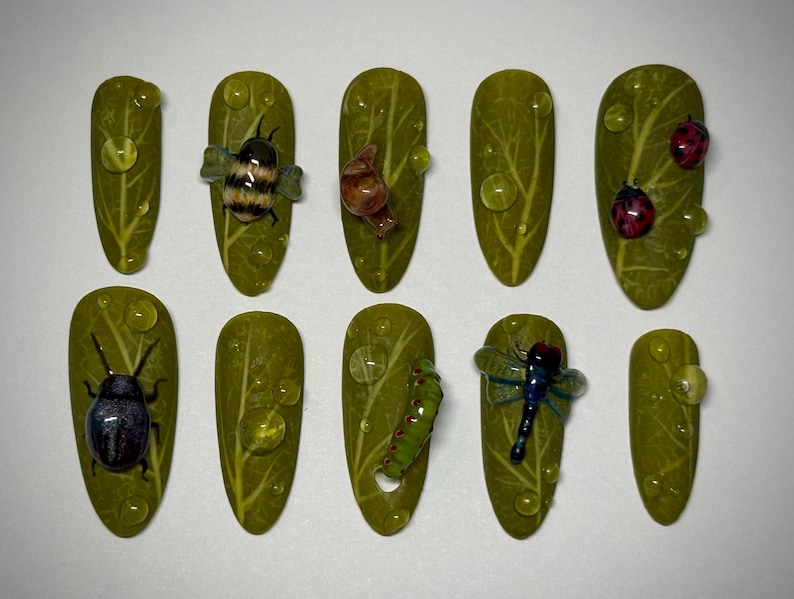 Leaf Bug Press-on Nails - Etsy