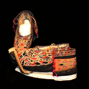 Very Small Woman's Shoes for Tiny Feet, China. - Etsy