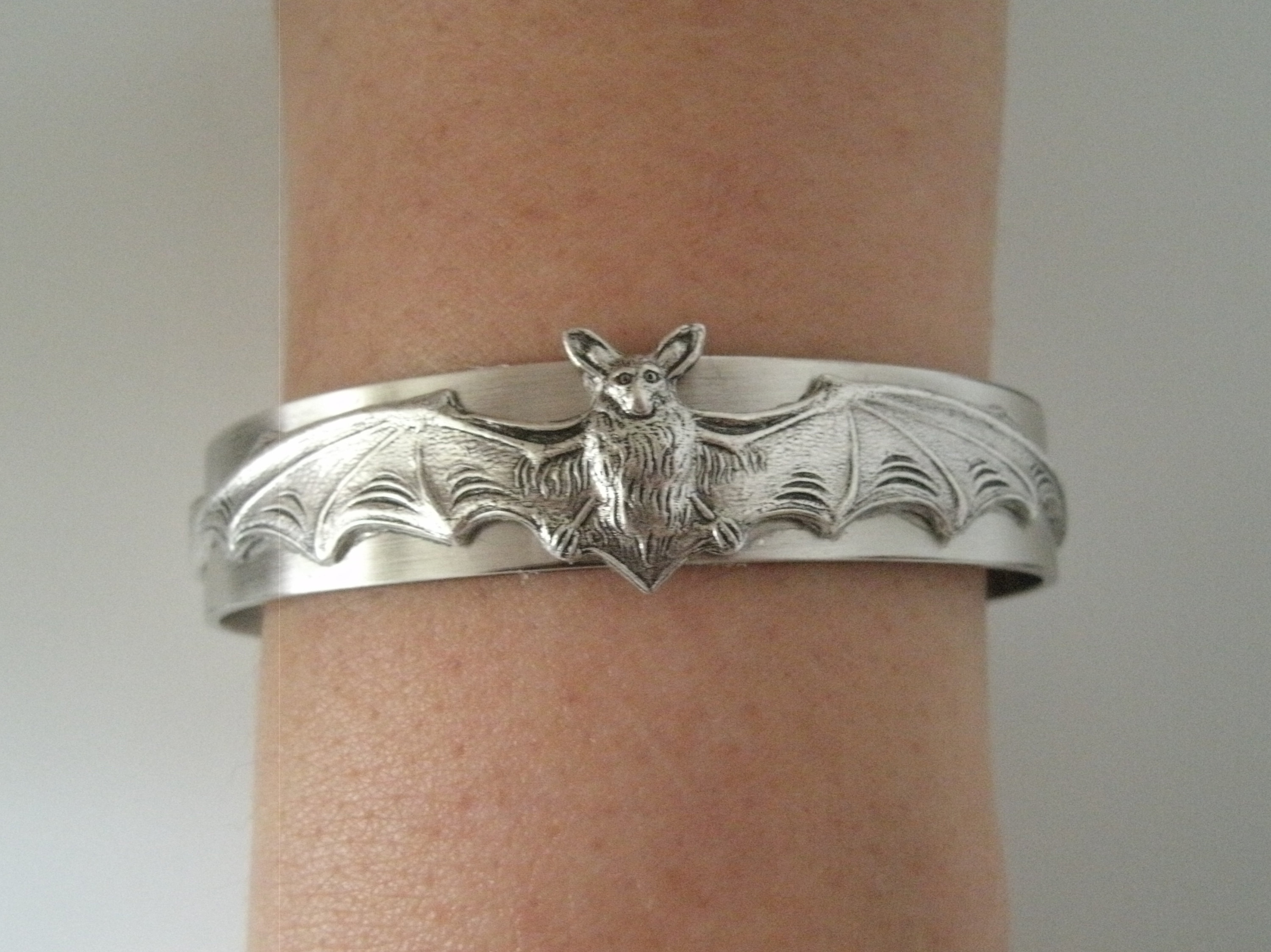 Bat Cuff Bracelet Gothic Jewelry Wiccan Jewelry Pagan Jewelry Witch ...