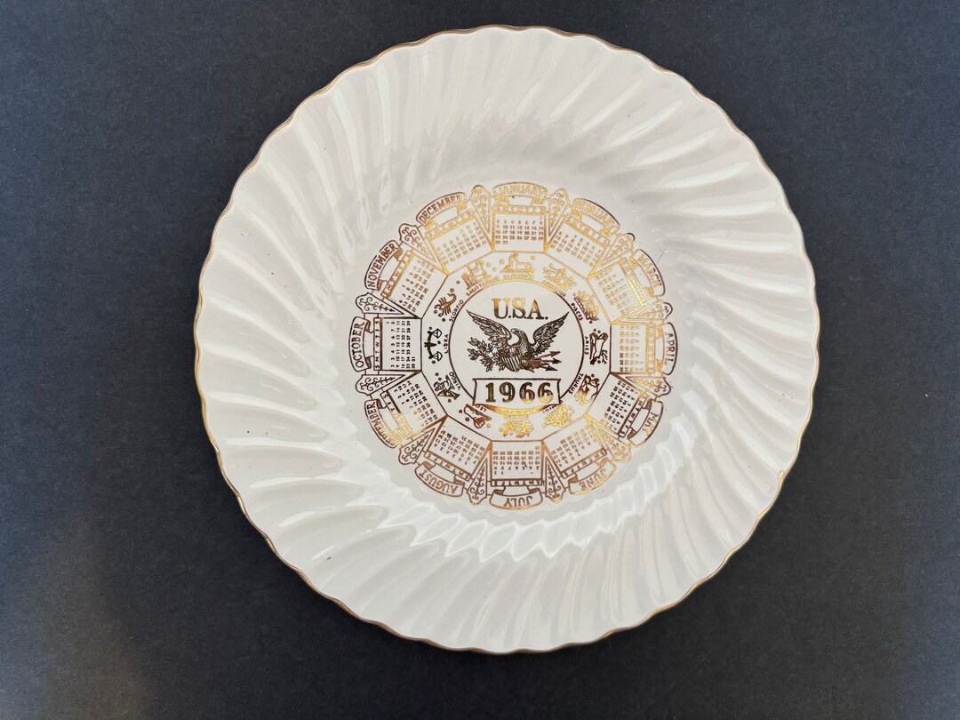 Sheffield Bone White 1966 Calendar Zodiac Signs Decorative Plate Gold ...