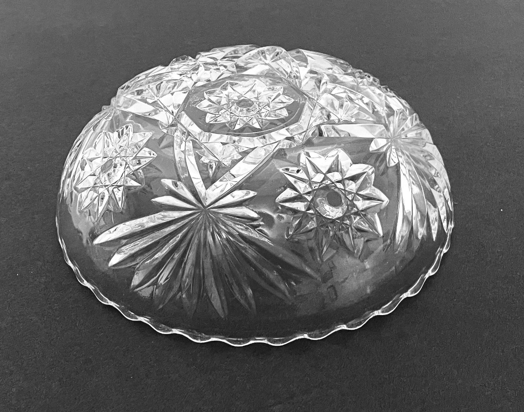 Anchor Hocking Early American Prescut Star of David Scalloped Rim Round ...