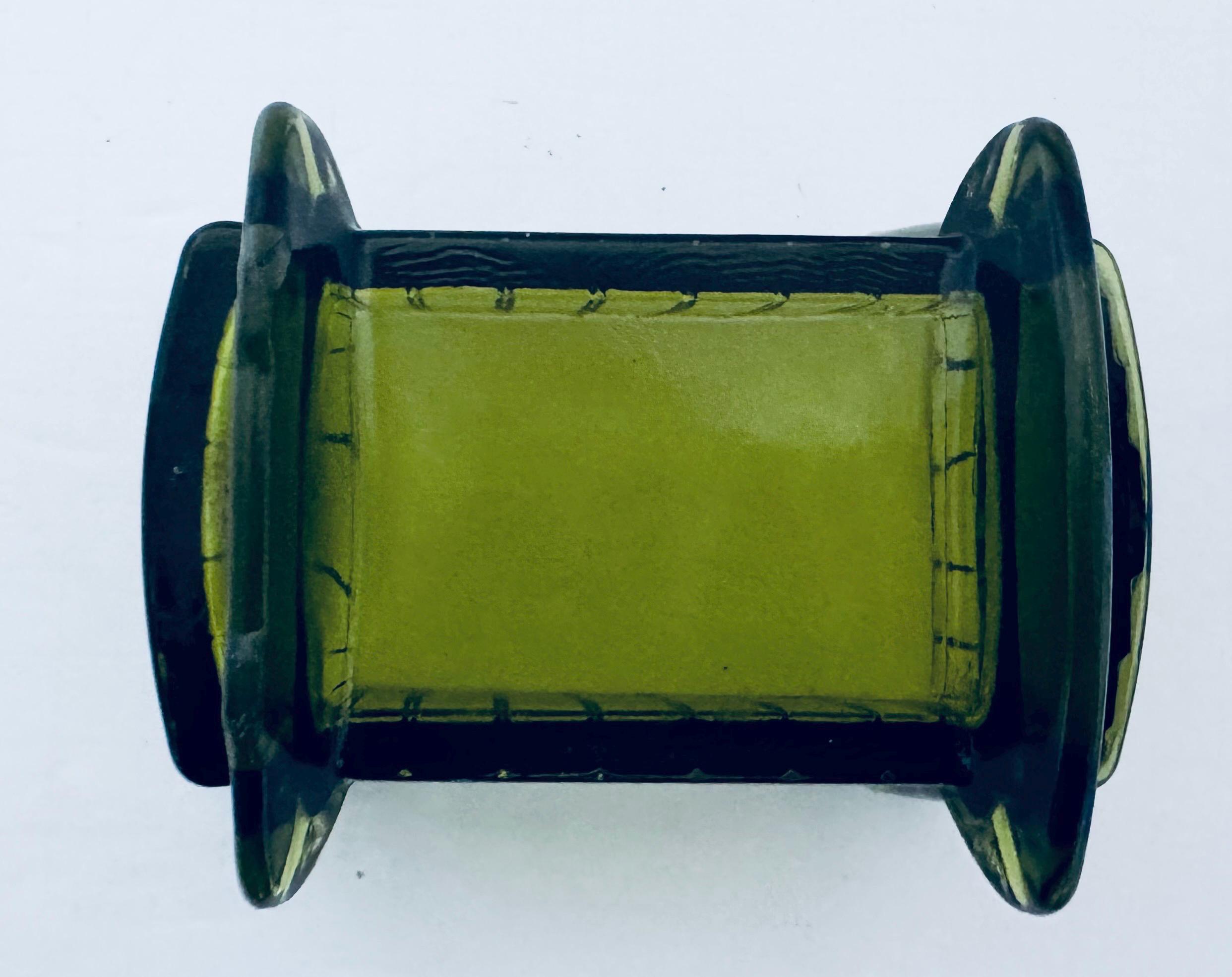 Indiana Glass Olive Green Cradle Shaped Candy Nut Cracker Dish Vintage ...