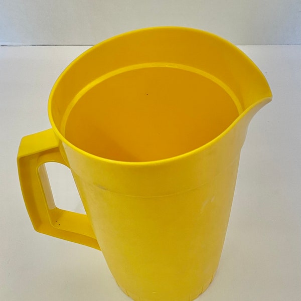 Tupperware Pitcher - Etsy