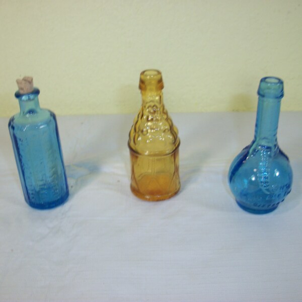 Wheaton Miniature Glass Bottle - Etsy