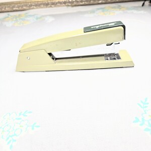 Vintage Super Cool Swingline Stapler Model 747 Desktop Office Dark ...