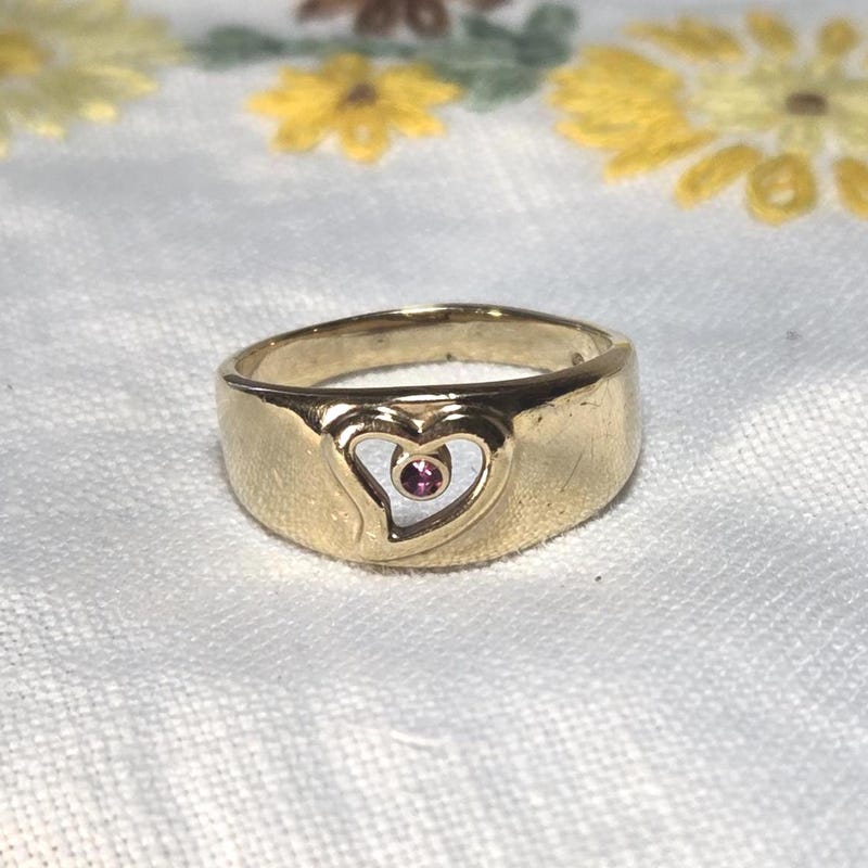 Vintage Avon Heart Ring - Etsy