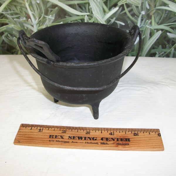 Cauldron and Ladle - Etsy