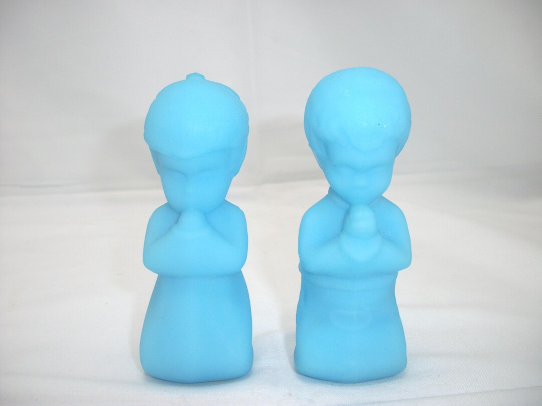 Vintage Fenton Blue Set Pair Praying Boy and Girl Kids Original ...