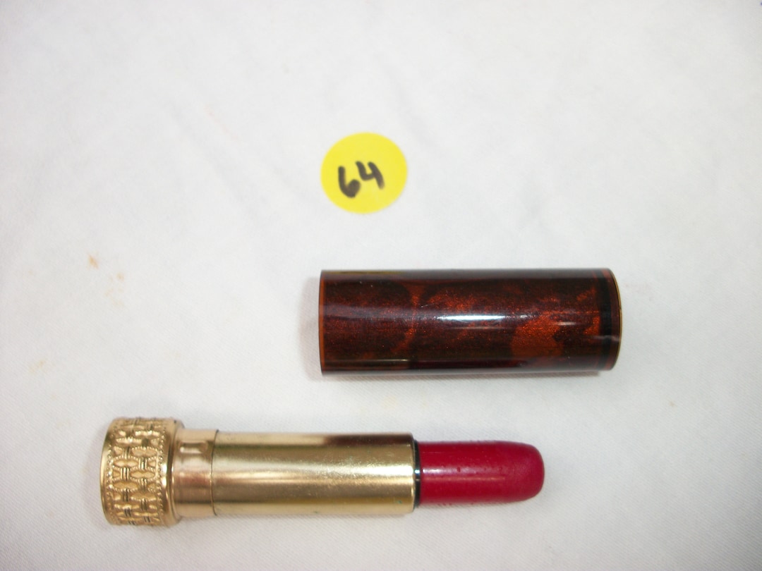 Vintage Plastic Outside Case Metal Twist Tube Lipstick Avon Ripe Cherry ...