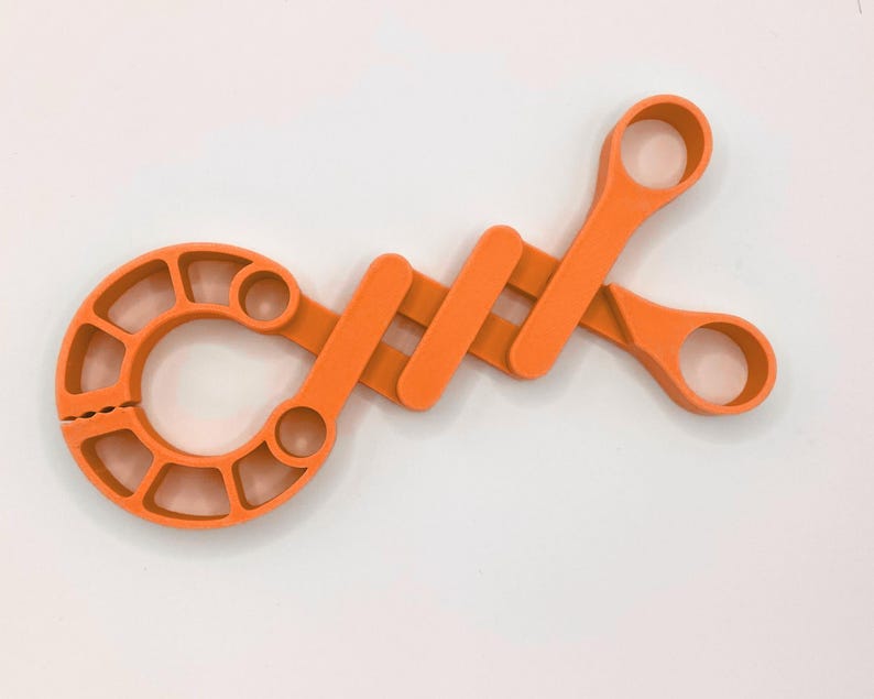 Extendable Mini Claw Grabber Toy – 3D Printed Fidget Gadget for Kids ...