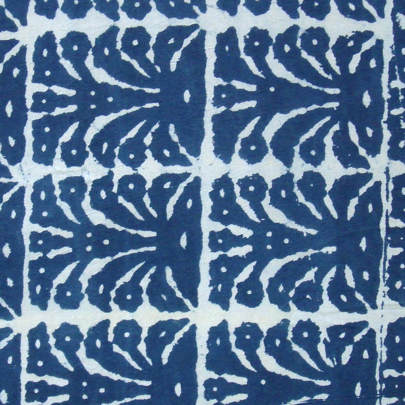 Indigo Print Fabric Large Floral Motifs Floral Pattern 1 - Etsy