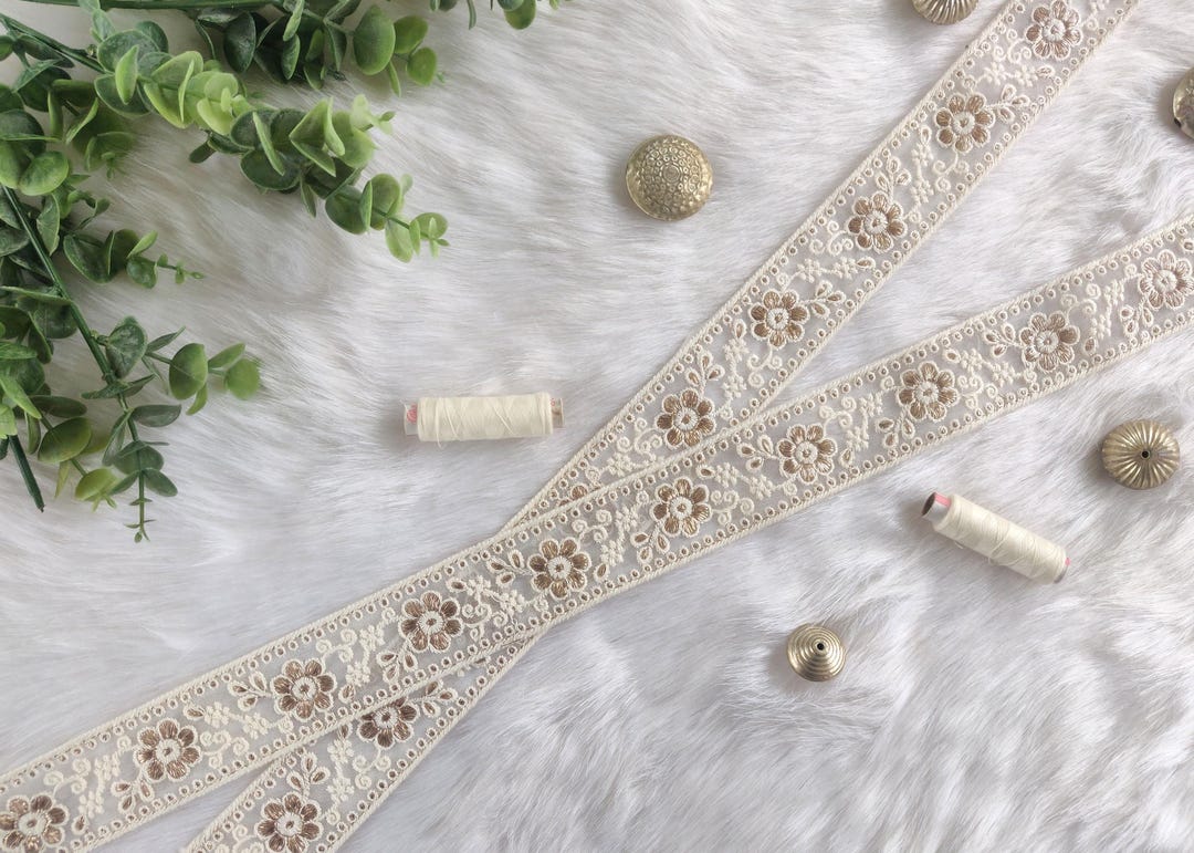 Boho Trim, Saree Border, Indian Trim by the Yard, Embroidered Trim ...