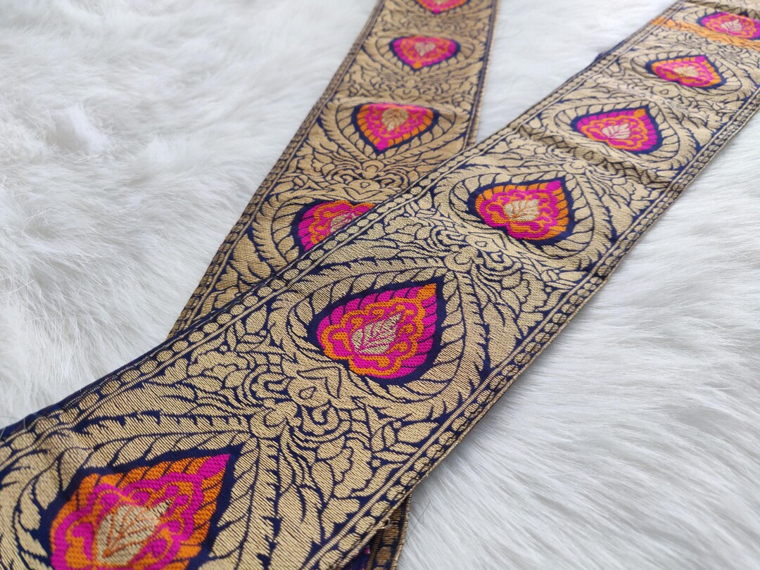 Indian Fabric Trim, Jacquard Lace, Heart Shaped Patterns, Gold Base ...