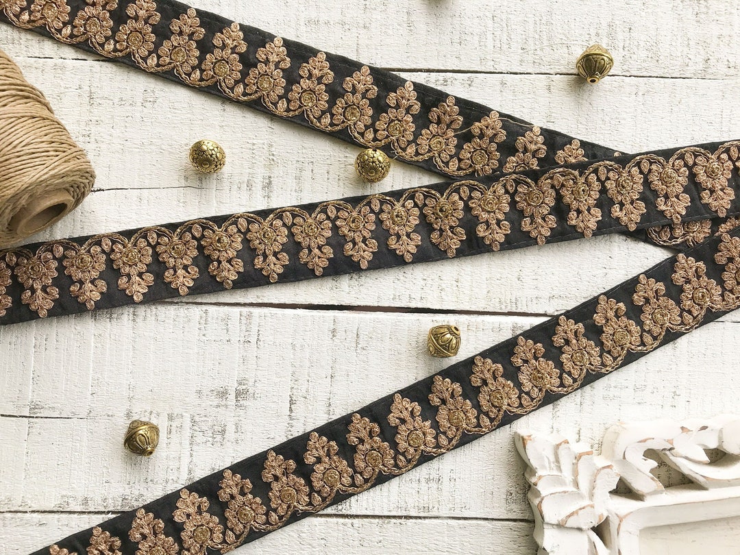Gold Thread, Sari Border, Traditonal Indian Pattern, Black Lace, Ethnic ...