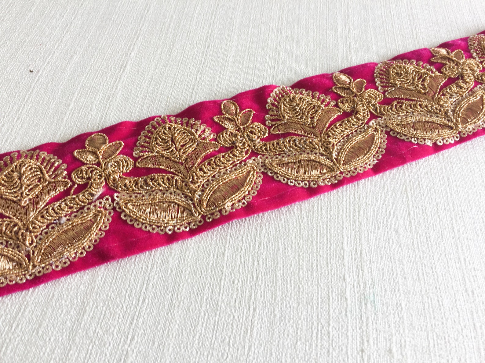 Indian Trims, Boho Lace, Embroidered Lace, Saree Border, India Borders ...