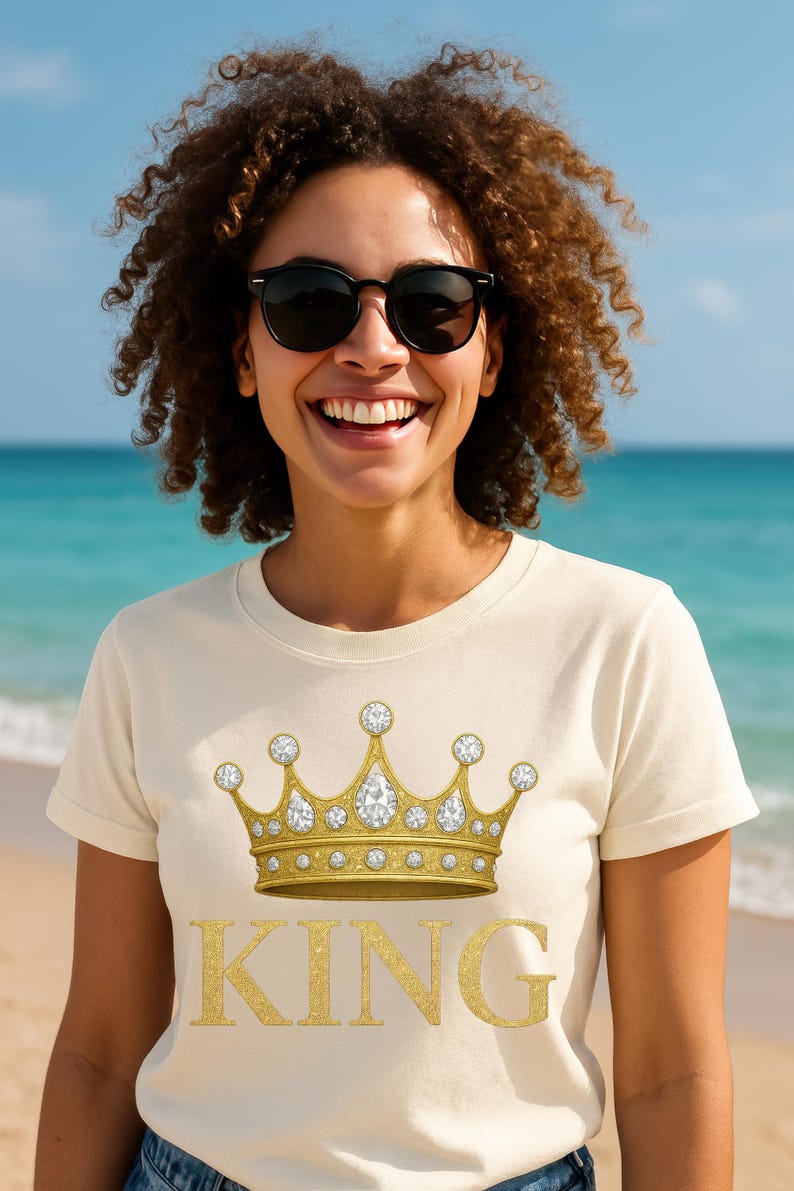 King Crown PNG Clipart – Luxury Gold Diamond Crown Typography Design ...