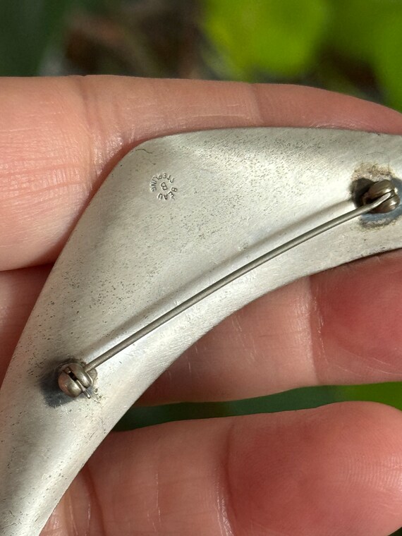 1980s Sterling Silver Boomerang pin. Atomic Pin. Beau… - Gem