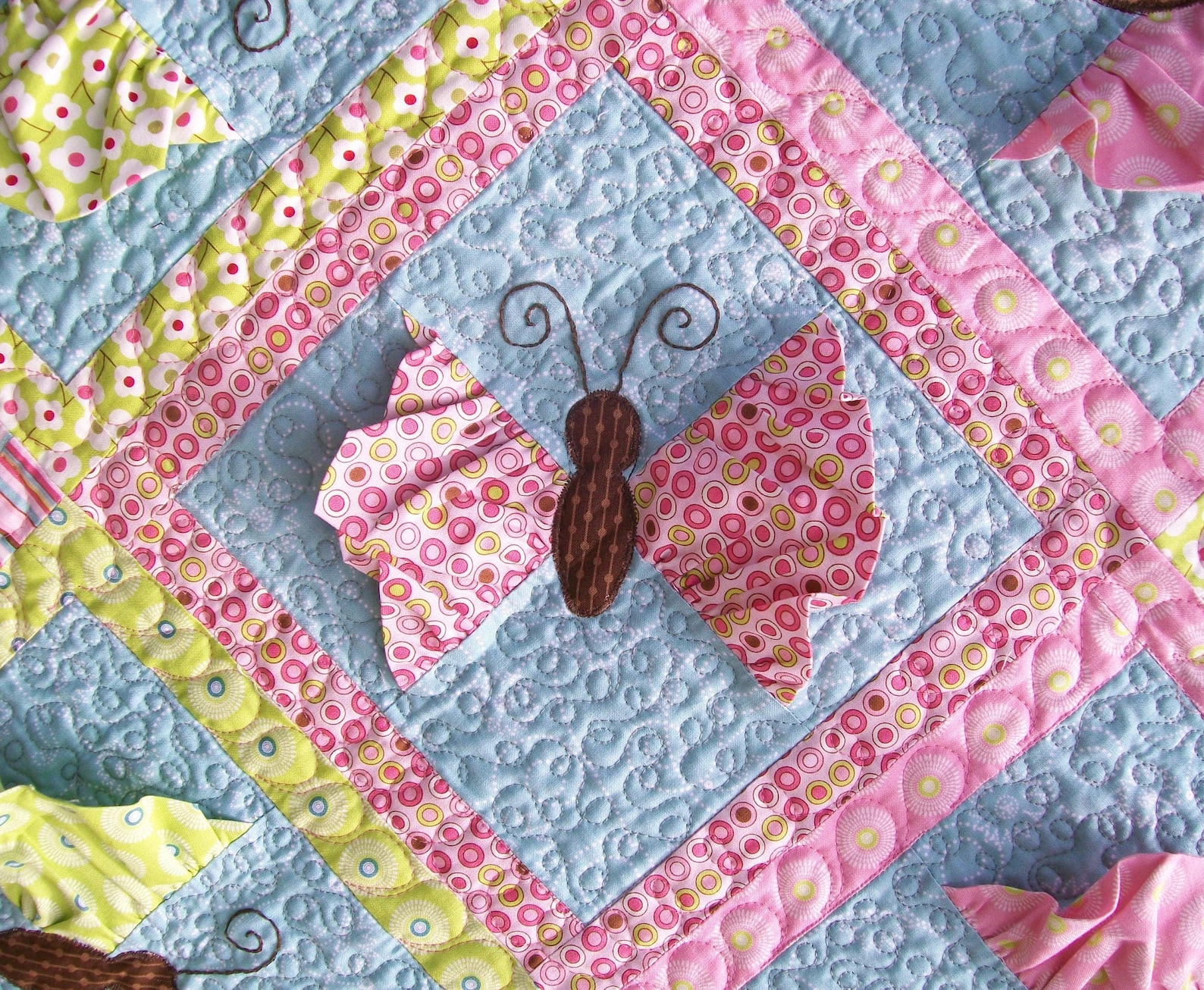 Butterfly Kisses Baby Girl Quilt Pattern With Dimensional Wings - Etsy