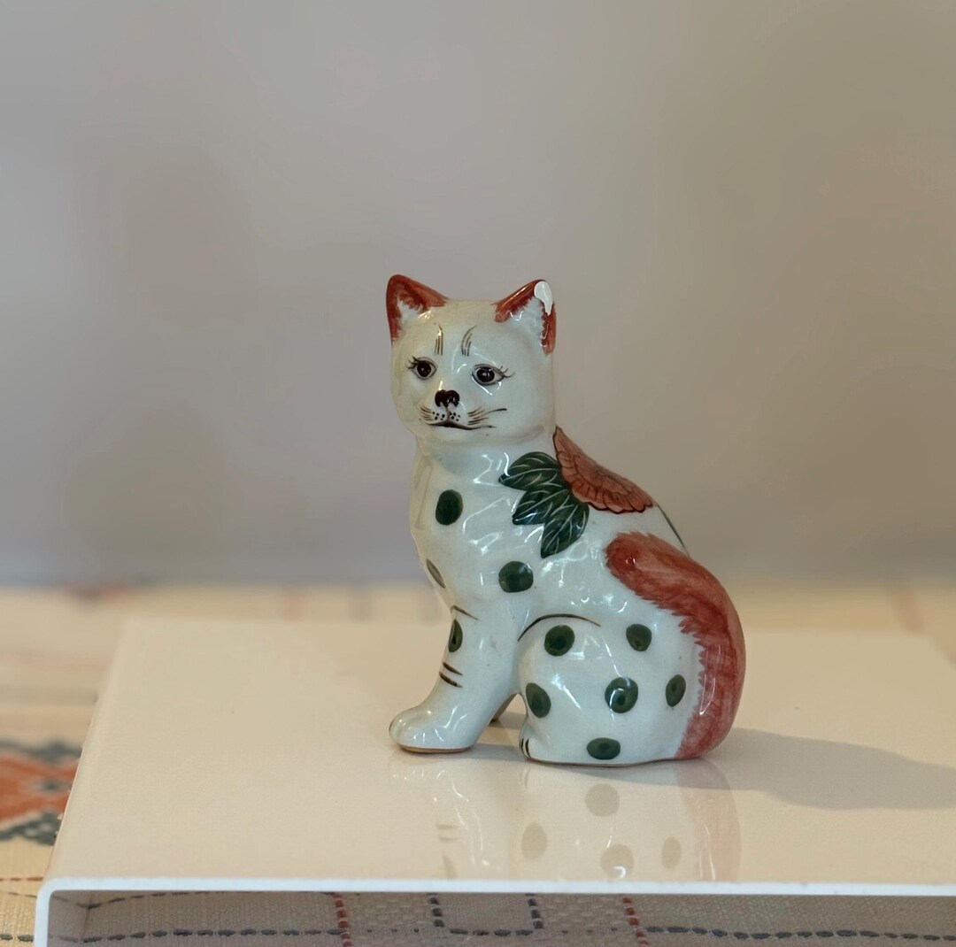Vintage Cat Figurine | Hand Painted | Wemyss Ware Pottery | Cat ...