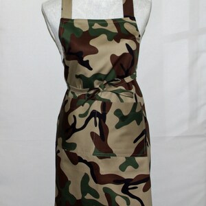 Pretty Camo Apron Camouflage Ladies Apron Custom - Etsy