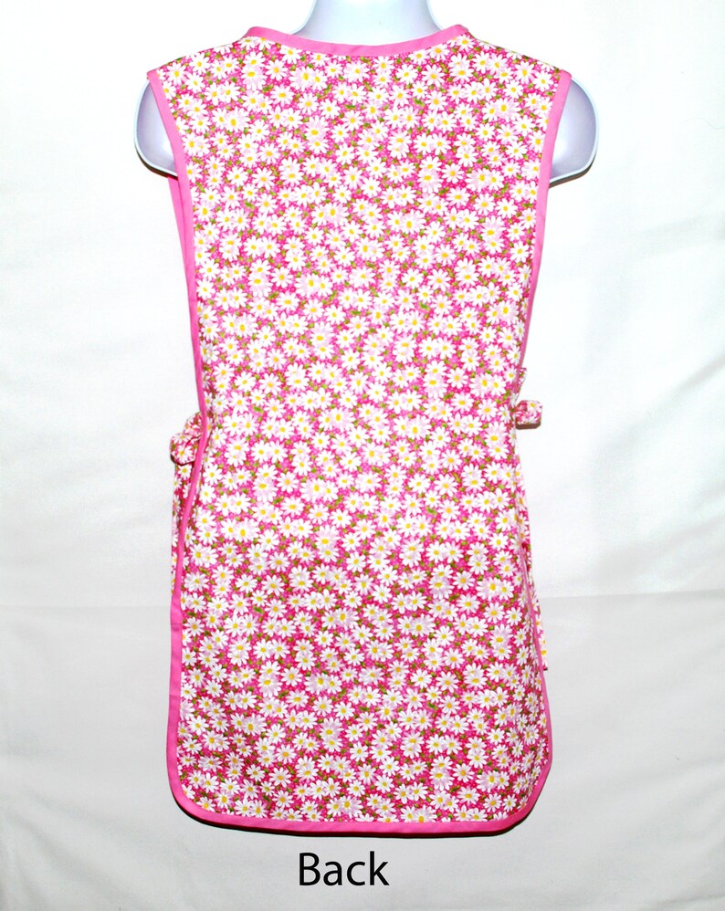 Pink Daisy Cobbler Style Apron Large Size Pockets Blue | Etsy