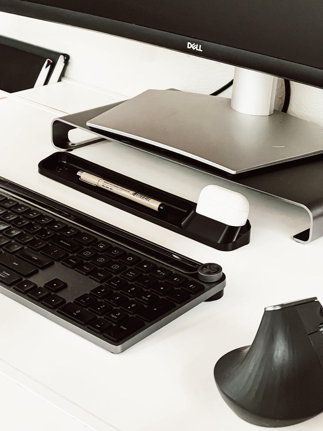 STRAKTA Desk Object - Desk Organizer, Pen Holder, Air Pods Holder - Etsy