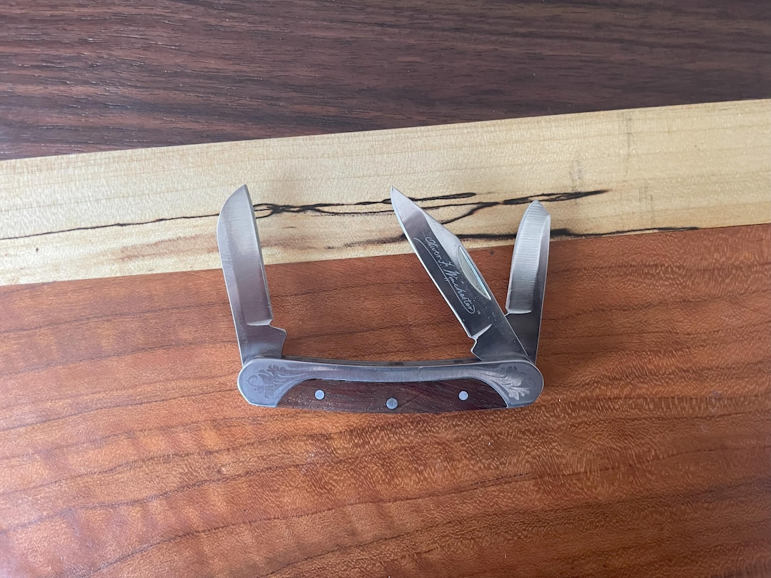 Oliver F. Winchester Stockman Knife – Commemorative 3-blade Pocket ...