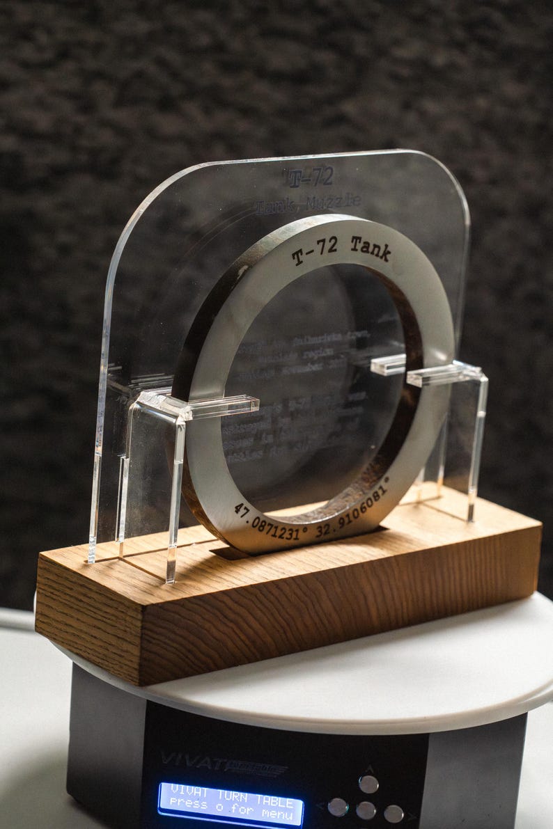 T-72 Tank Barrel Art, Ukraine War Relic, Handmade Ash Stand - Etsy New ...