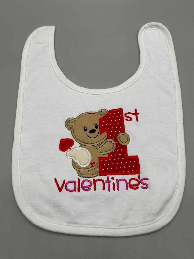 My 1st Valentine's Bear Baby Bib: Embroidered and Personalized - Etsy