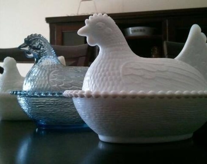 Vintage Glass Nesting Hen/chicken/candy Dish/ Blue/white - Etsy