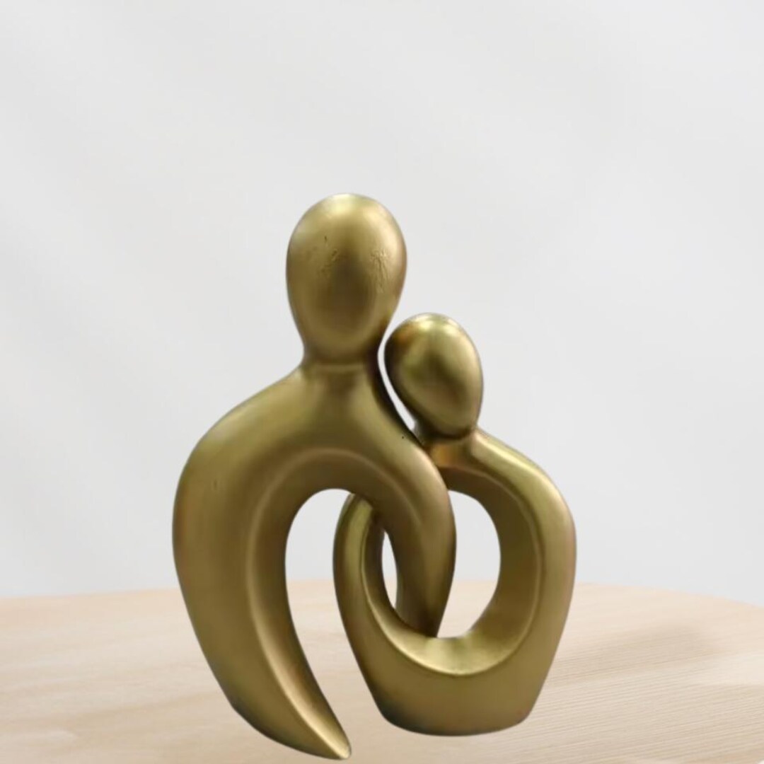 Resin Couple Sculpture – Abstract Embracing Lovers Statue – Romantic ...