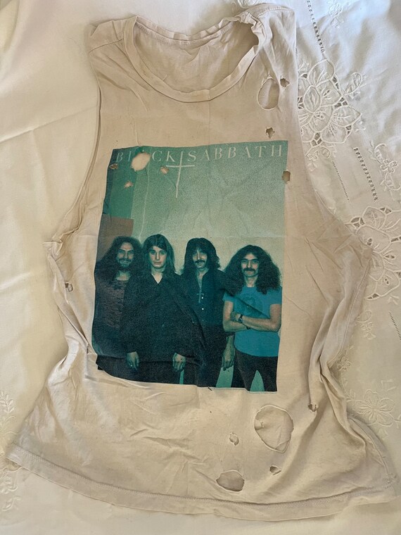 2000s Y2K Black Sabbath 2004 Rock Band Single Sided S… - Gem