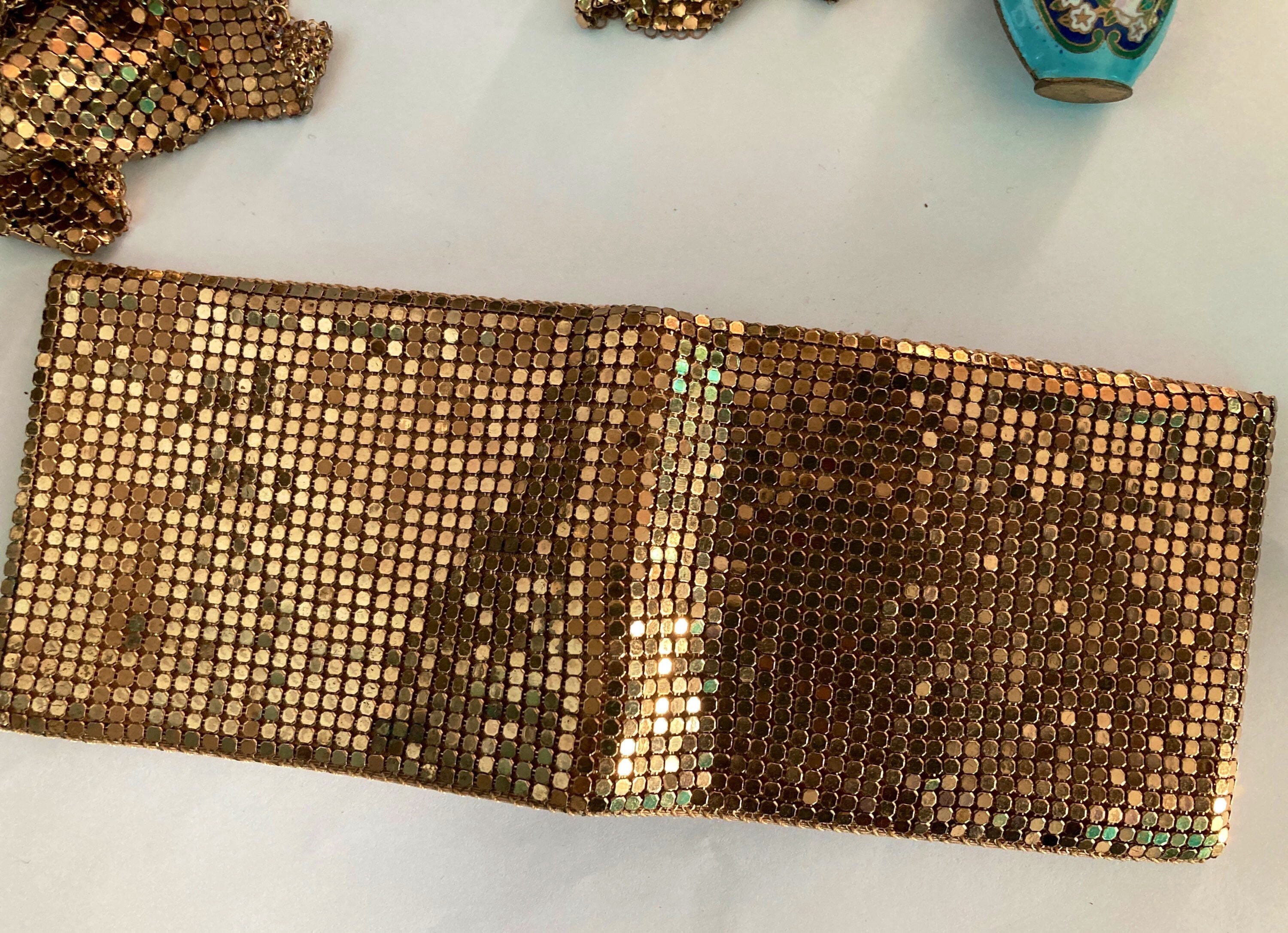 1960s Whiting & Davis Gold Mesh Wallet - Etsy