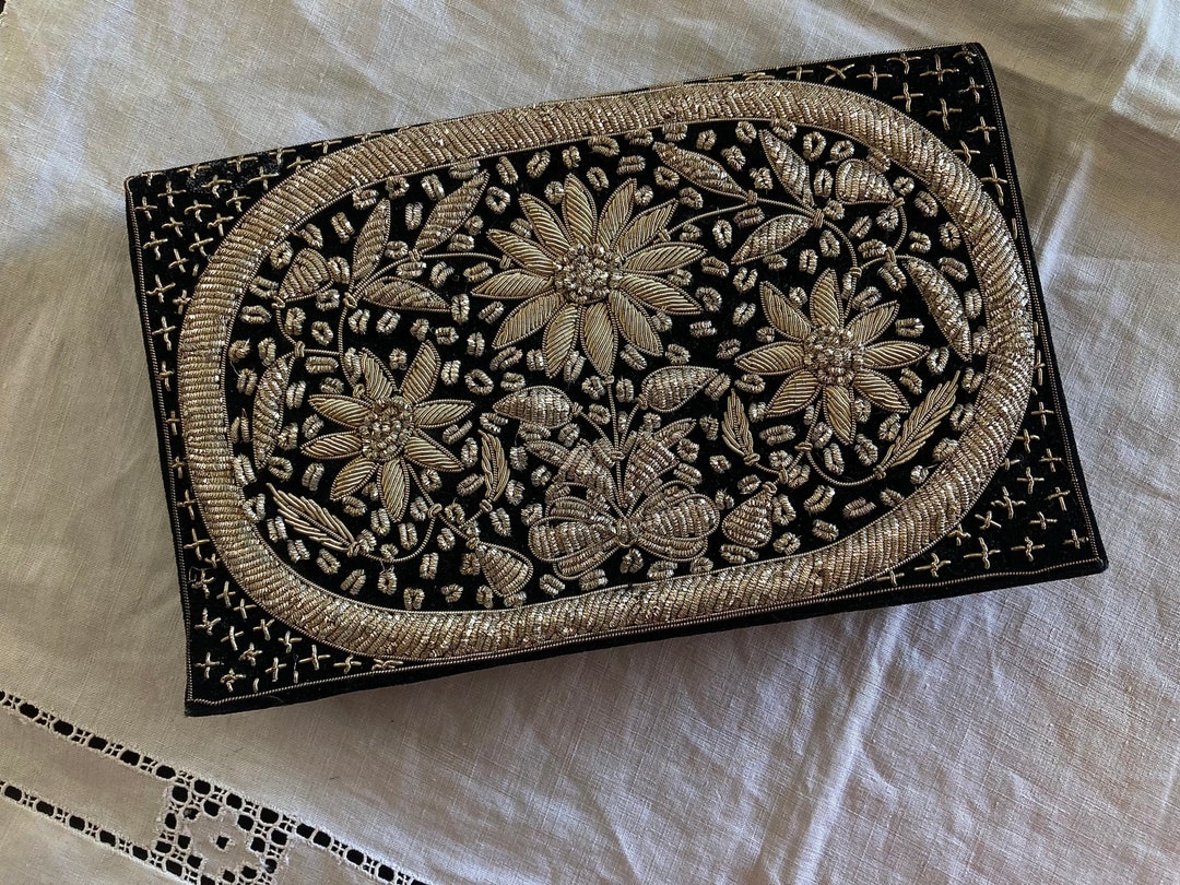 1930s Art Deco Metallic Silver Tinsel Rose Embroidered Midnight Royal ...