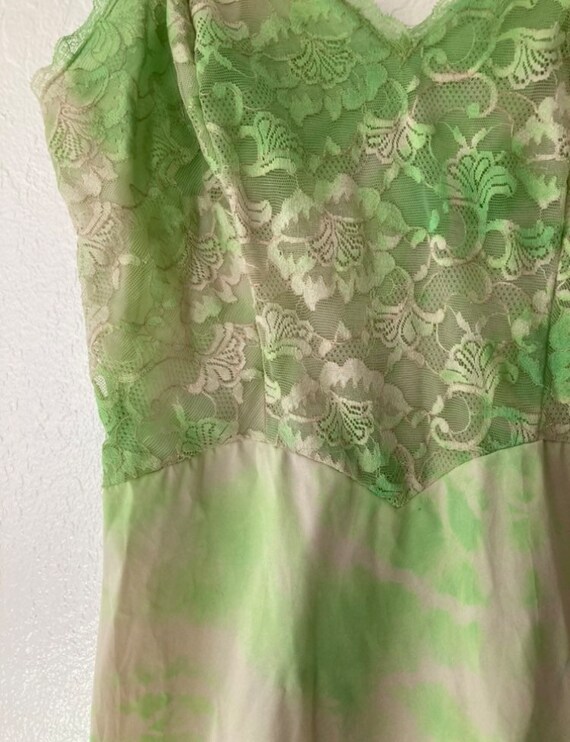 1960s Light Chartreuse Green Sea Witch Lace Tye Die S… - Gem