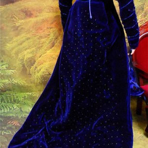 Beautiful F&G Reproduction Artist Doll in Rich Velvet Regency Masqurade ...