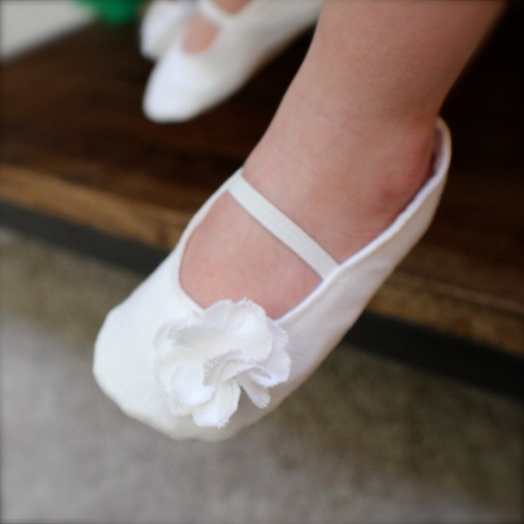White or Ivory Linen Baby Girl Shoes - Ballet Flats - Toddler Girl ...