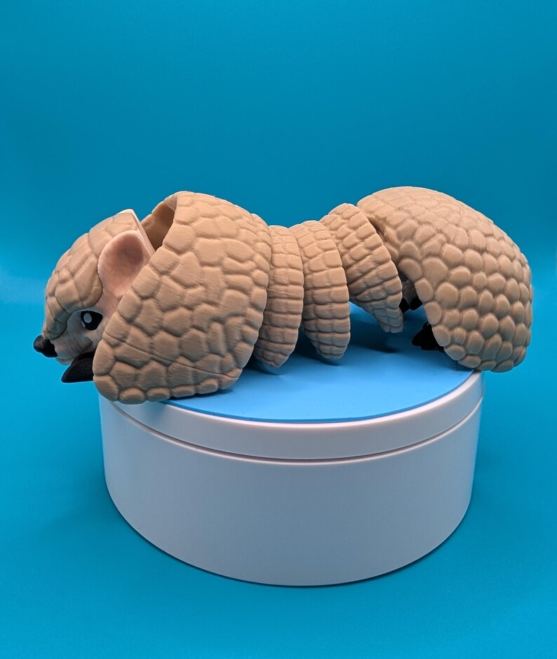3D Printed Articulated Armadillo - Collectible Figurine - Etsy