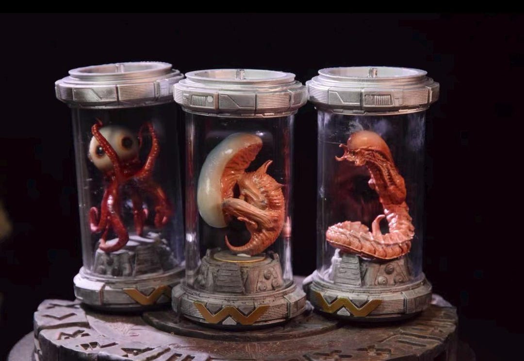 Alien Earth Set: Trypanohyncha Ocellus, Alien Embryo, Chestburster ...